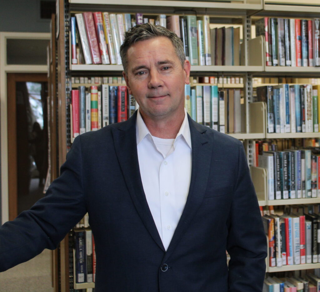 Staff – Kennett Library